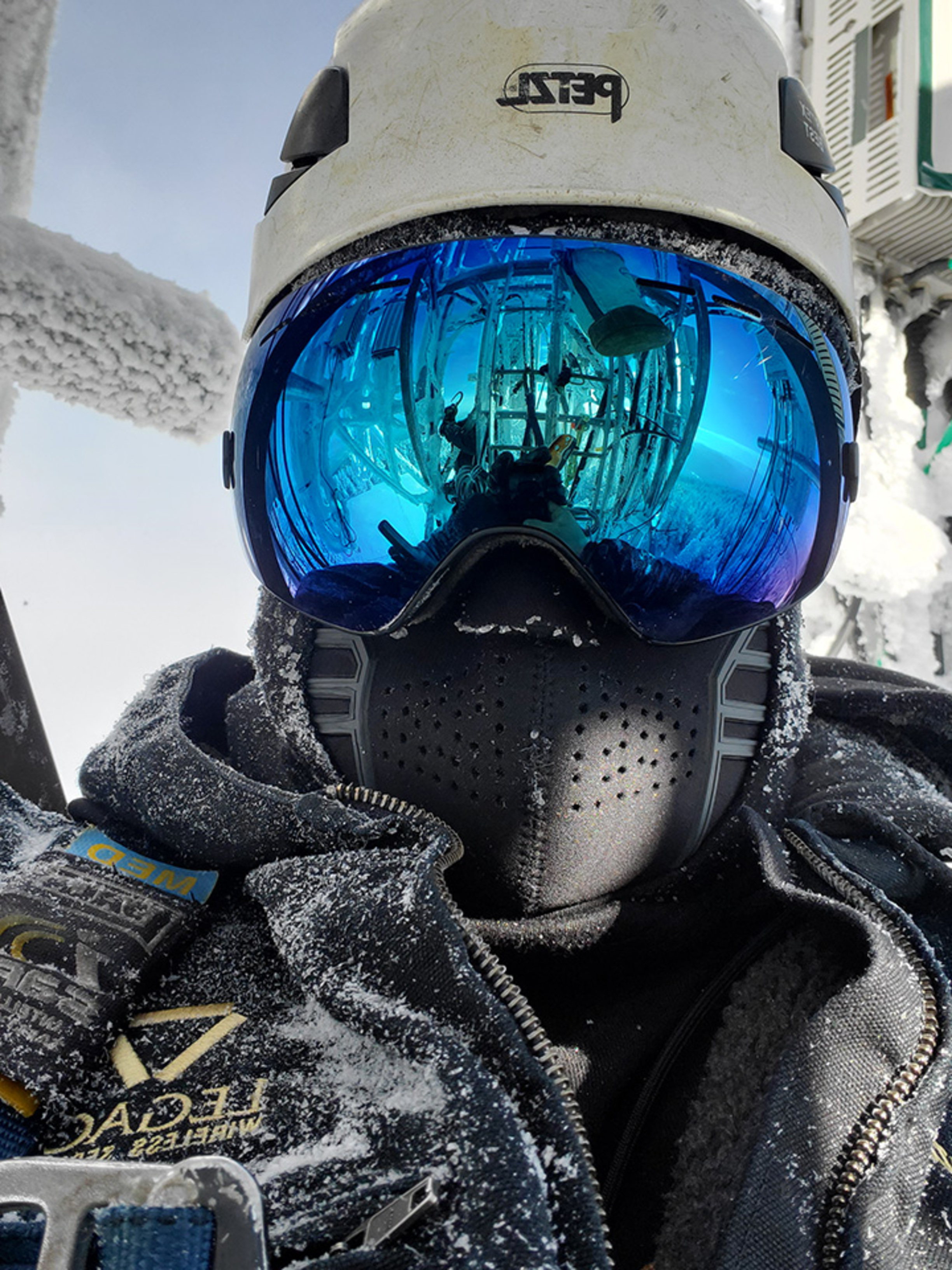 Legacy Wireless Services, Inc.